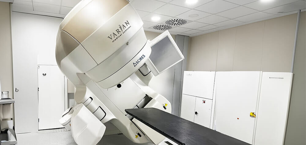 Volumetric modulated arc therapy (VMAT)